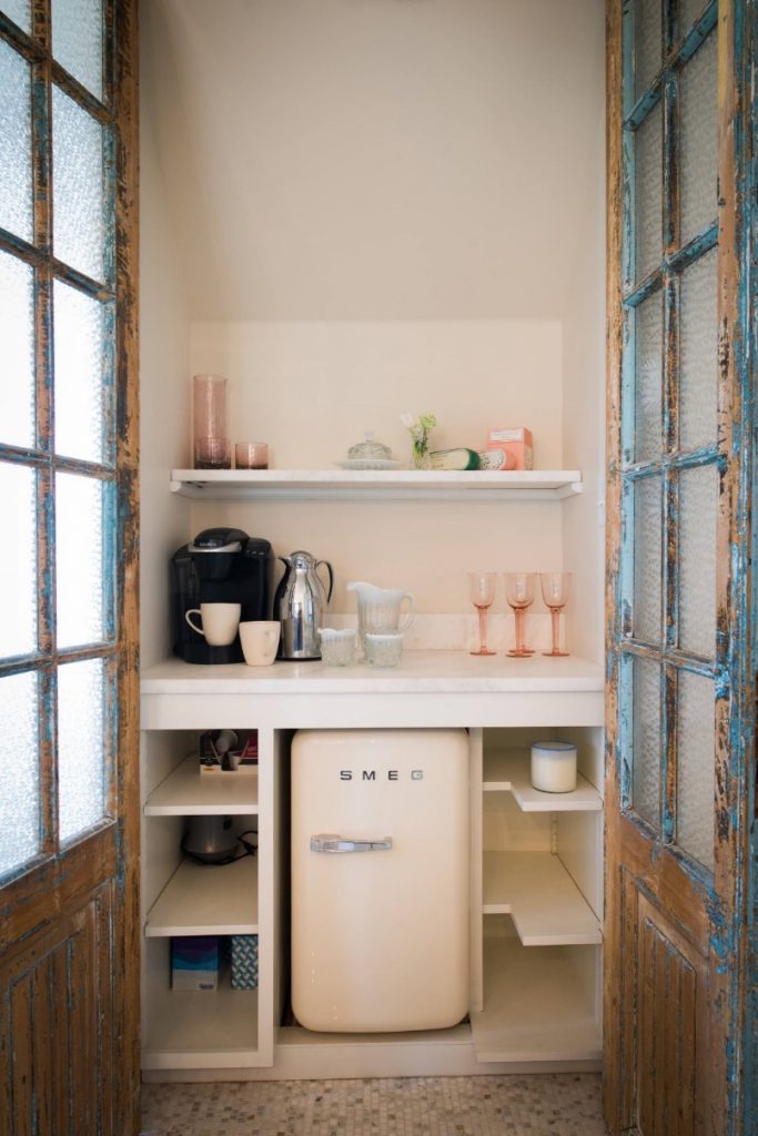 25++ Coolest Coffee Bar Ideas to Impress Your Friends (And Make Them ...