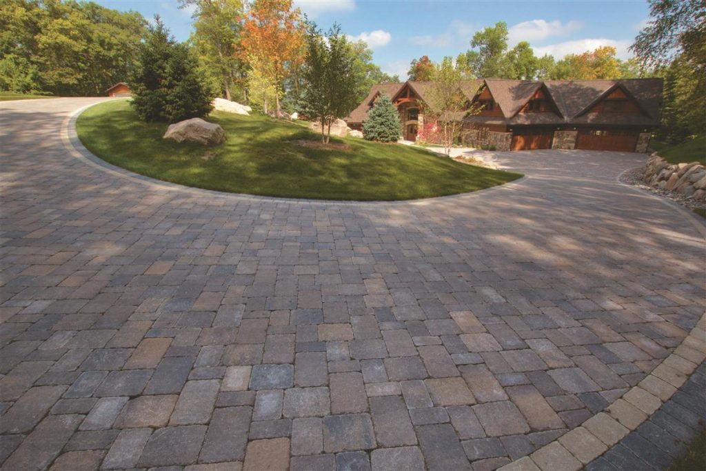 25++ Stunning Driveway Ideas You Should Try (Some Will Definitely Blow ...